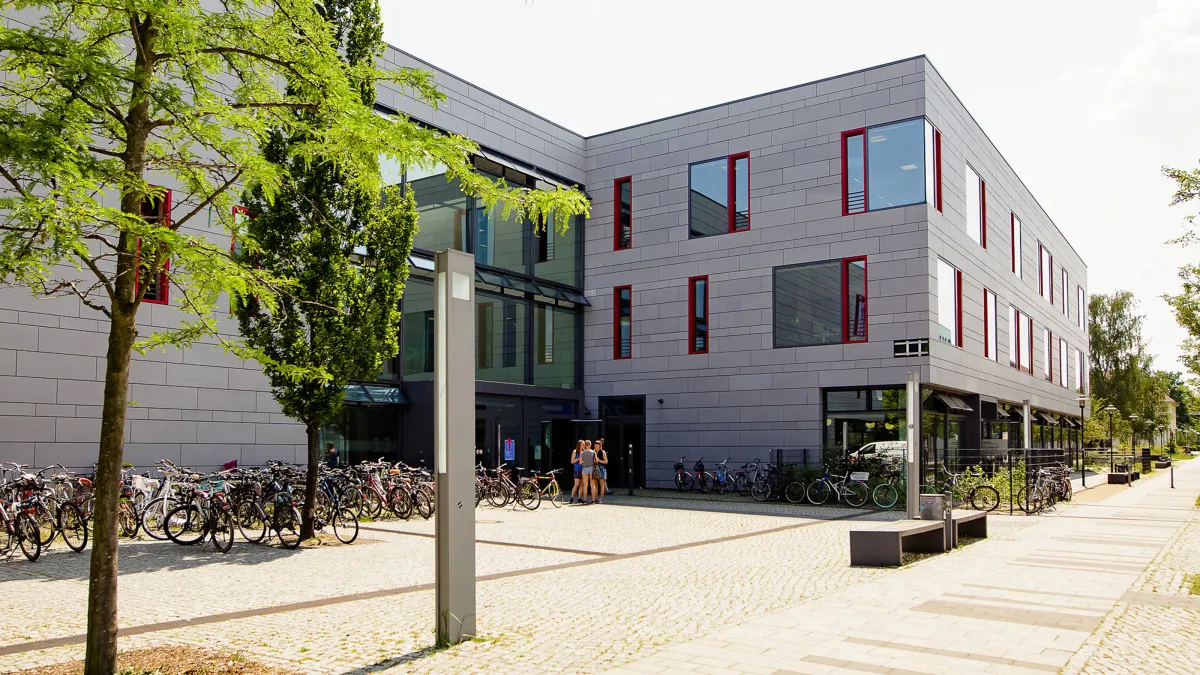 Main Building | FH Potsdam